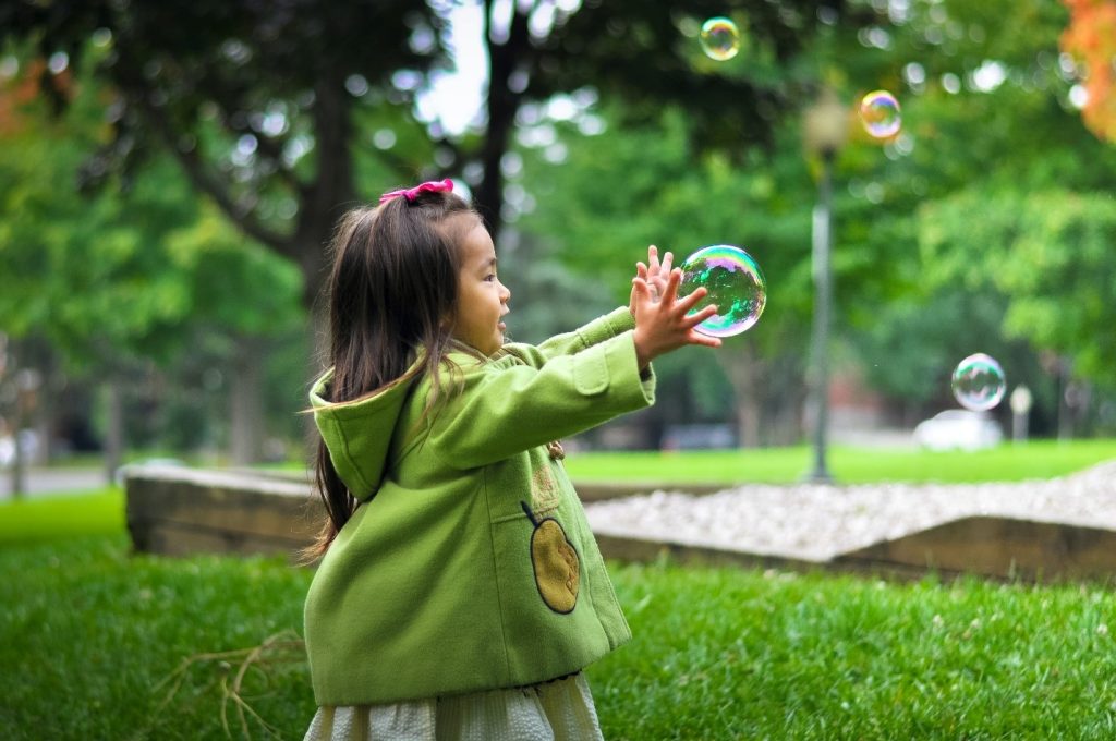 15 Entertaining Large Group Activities For Toddlers 15 Entertaining Large Group Activities For Toddlers