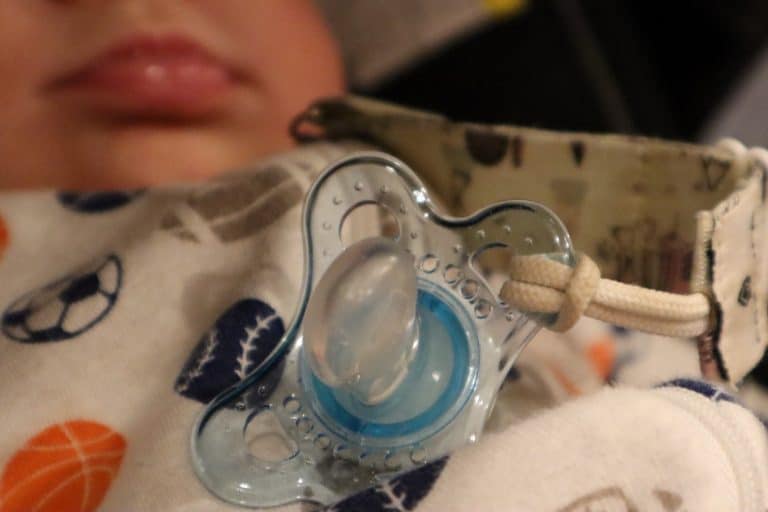 What to Put in Diaper Caddy? 25 Must-Haves & Essentials