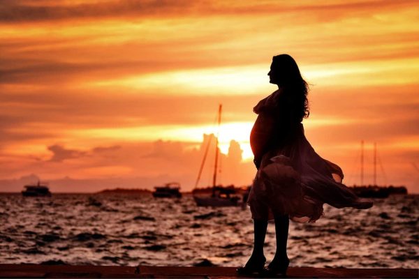 Seeing Mom Pregnant in a Dream (11 Spiritual Meanings)