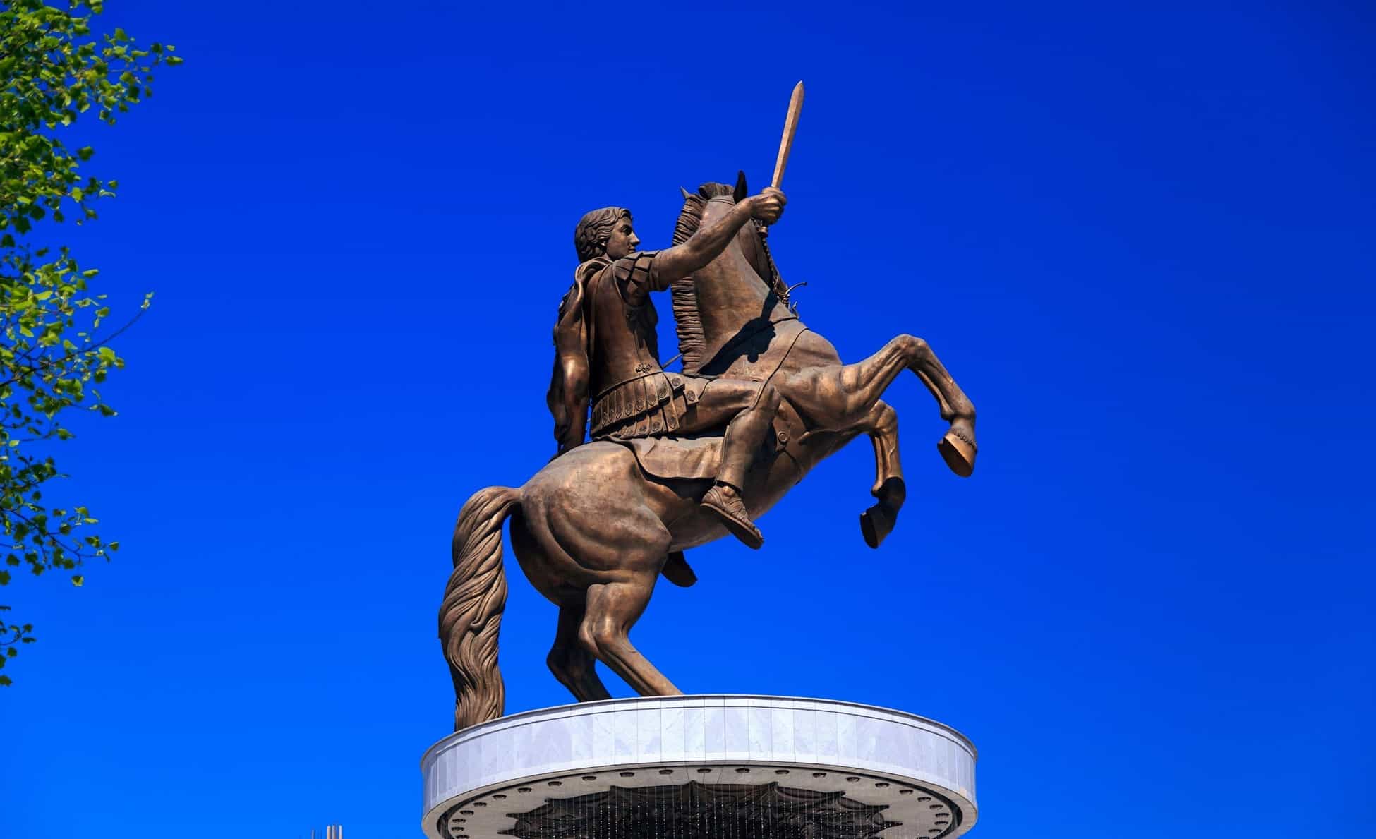 157 Popular Middle Names for Alexander – Top Picks of 2023